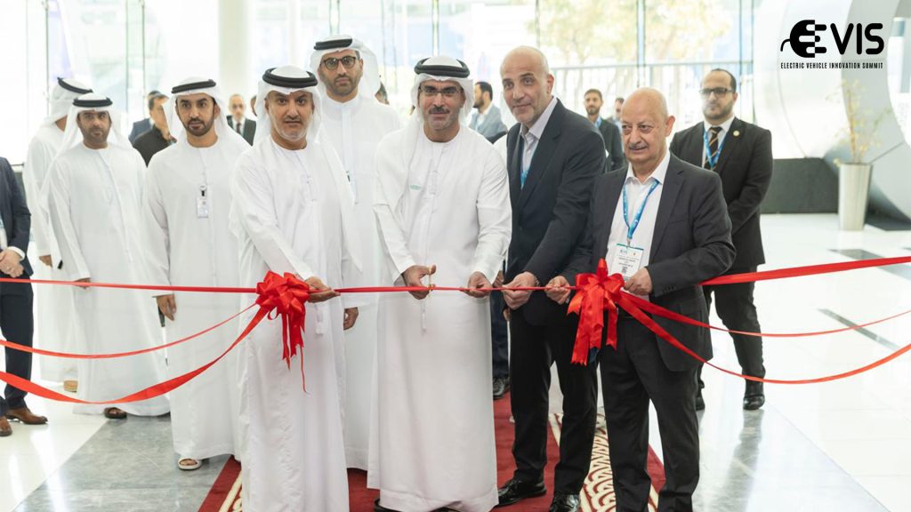 انطلاق فعاليات معرض ومؤتمر المركبات الكهربائية EVIS 2024